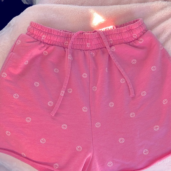 Arizona Jean Company | Shorts | Smiley Face Shorts Arizona Brand From ...